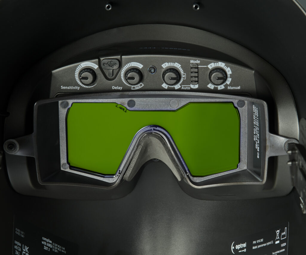 Panoramaxx Hybrid CLT-Black: Laser-Welding Helmet - Optrel US